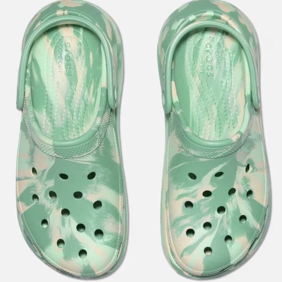 CROCS | Shoes | Crocs Classic Crush Marbled Clog Mens 6 Womens 8 Aqua ...